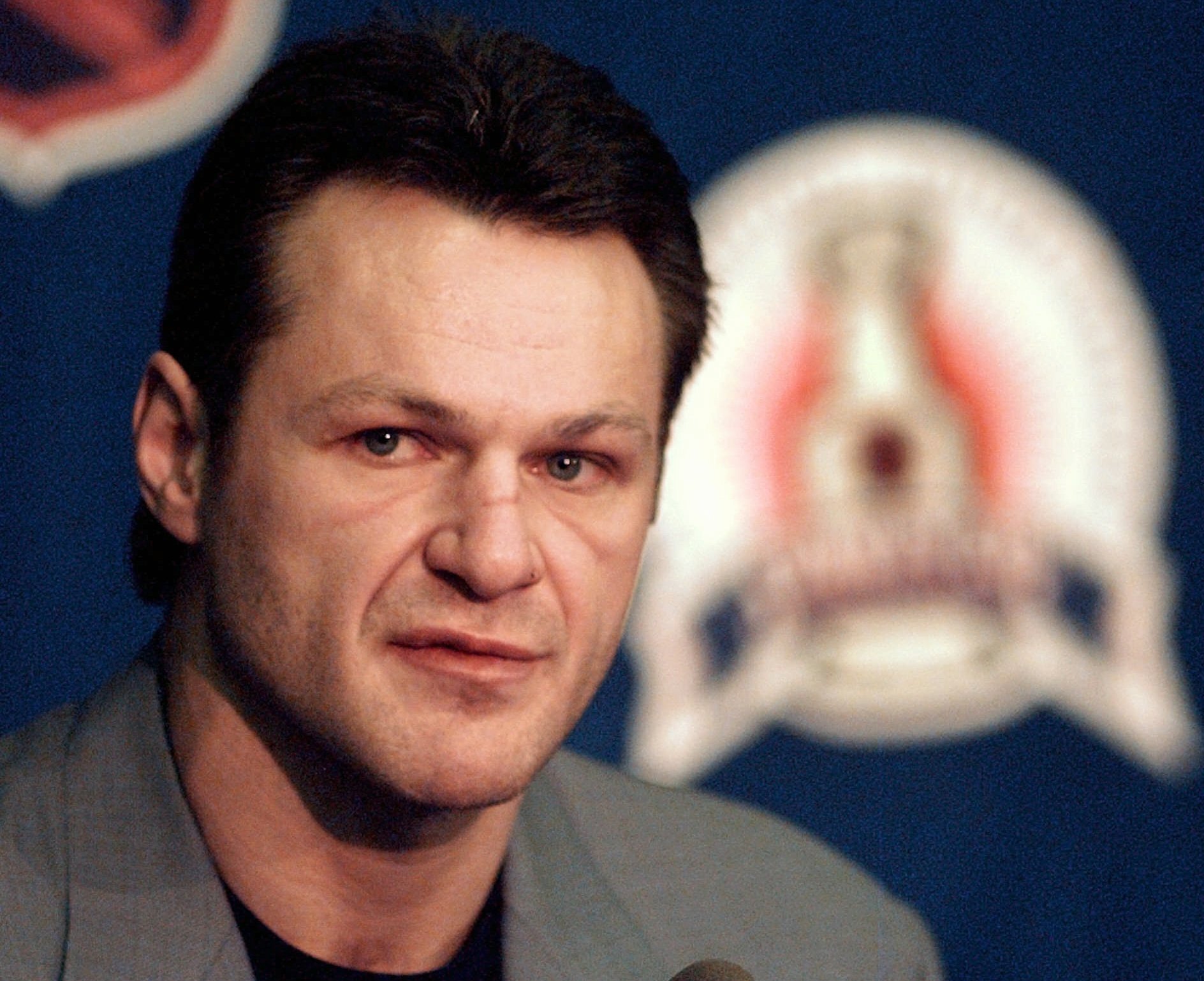 Mirė muštynėmis ant NHL ledo pagarsėjęs Claude'as Lemieux | Sportas ...