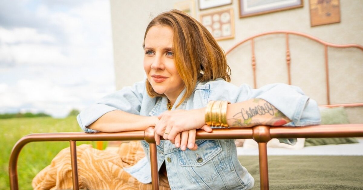Ieva Narkutė ir jos nebūti dalykai naujame vaizdo klipe: nustebsite ...