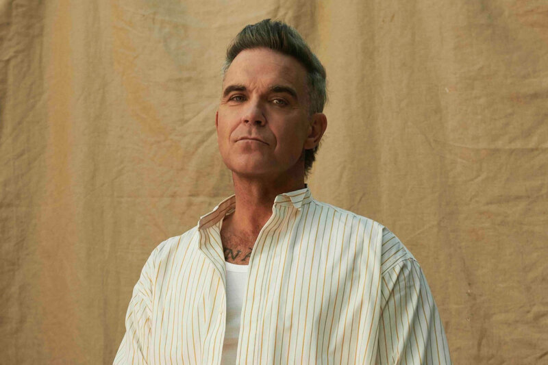 Robbie WIlliamsas prabilo apie sparčiai prastėjantį regėjimą – kaltas ...